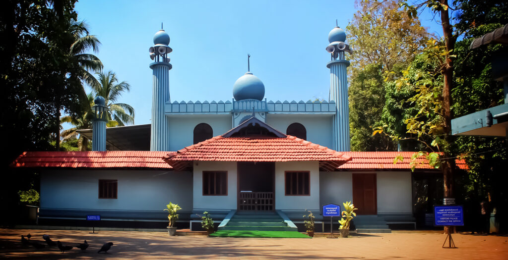 The Fascinating Tale of India’s First Mosque - Prayers Connect